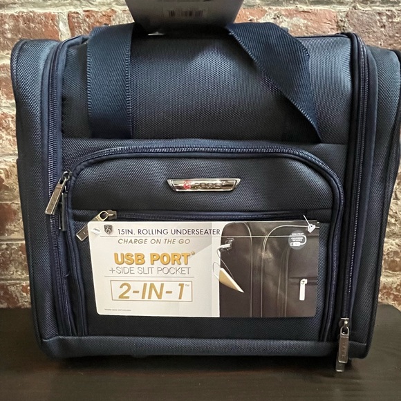TPRC | Other | Nwt Tprc Smart Underseat Carry On Luggage With Usb ...